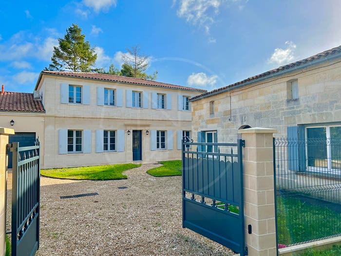 postalCode - Maison 7 pièces à vendre