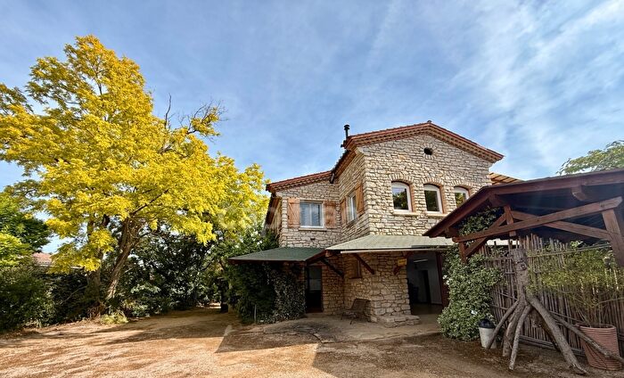 Maison 10 pièces à Limoux, à vendre