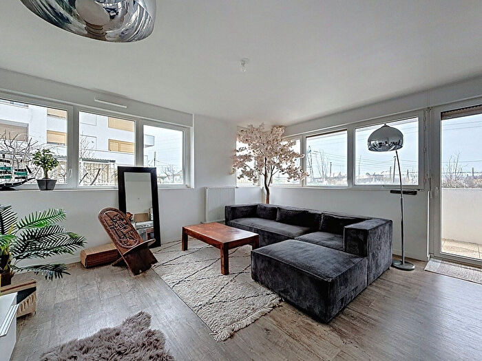 Appartement à vendre - Cergy, Coteaux - 3 pièces - 2 chambres