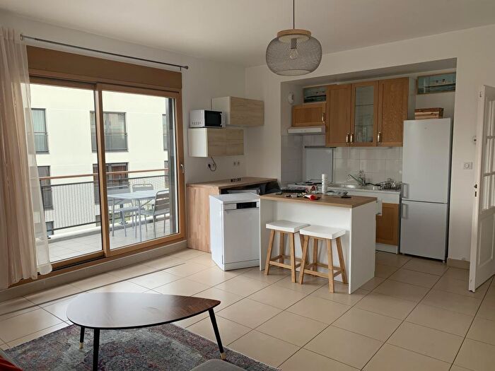 Appartement à louer - Lyon e , Ménival, Battières, La Plaine - 2 pièces - 1 chambre