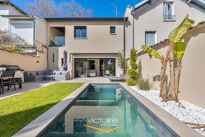 Maison à vendre - Lyon e , Monchat - 4 pièces - 3 chambres