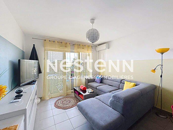 Appartement à vendre - Roquebrune-sur-Argens, Village - 3 pièces - 2 chambres