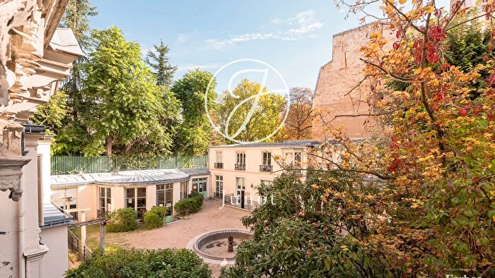 Appartement 5 pièces à vendre à Paris 7ème, Invalides