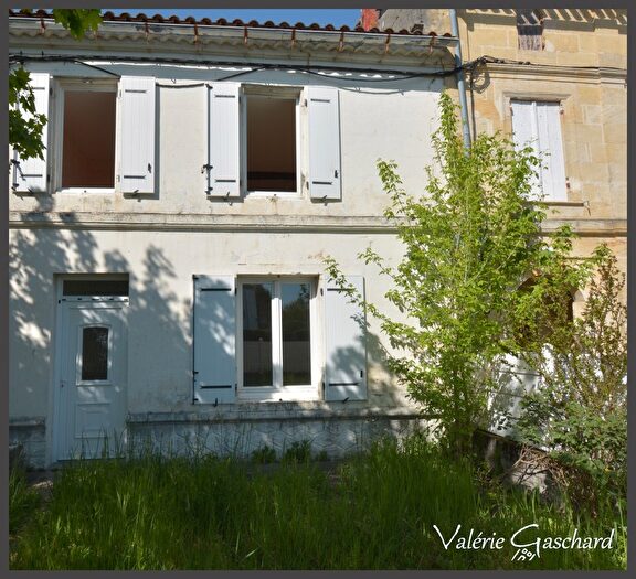 Maison à vendre - Saint-Seurin-sur-lIsle - 3 pièces - 2 chambres