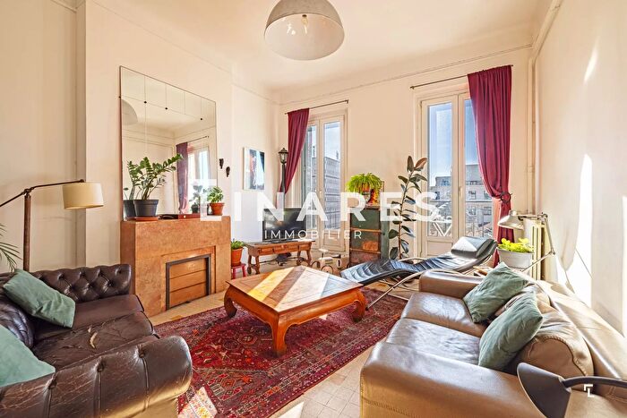 Appartement à vendre - Marseille er , Belsunce - 4 pièces - 2 chambres