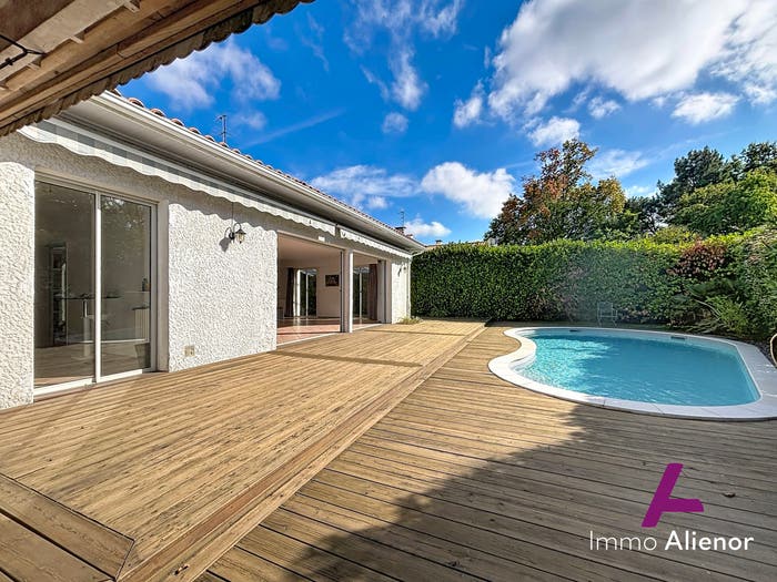 Maison 4 pièces à Mérignac, à vendre