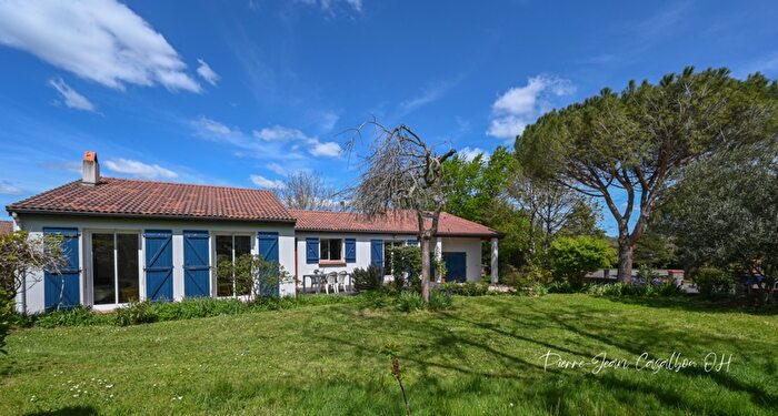 Maisons à vendre et appartements à louer - 1