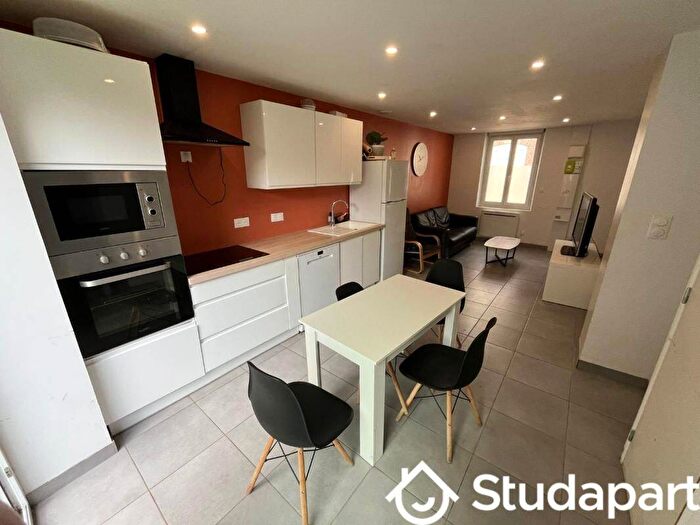 Appartement 1 pièce à Cheminots-Acacias-Faubourg de Lille, Valenciennes, à louer