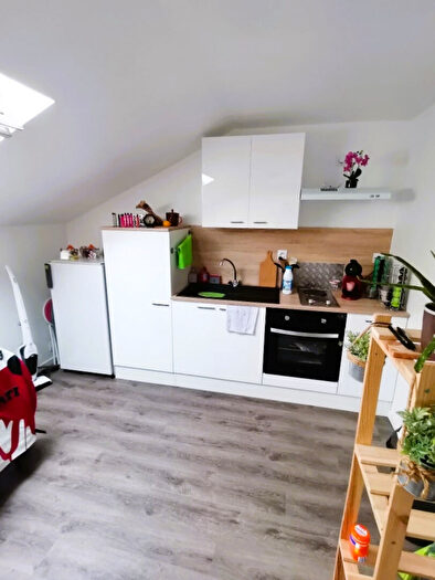 Appartement à louer - Saintes, La Gare, Sébastien de Brouard, La Fenêtre - 2 pièces - 1 chambre