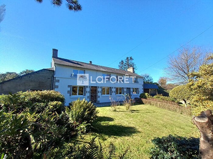 Maison à vendre - Gurunhuel - 5 pièces - 4 chambres