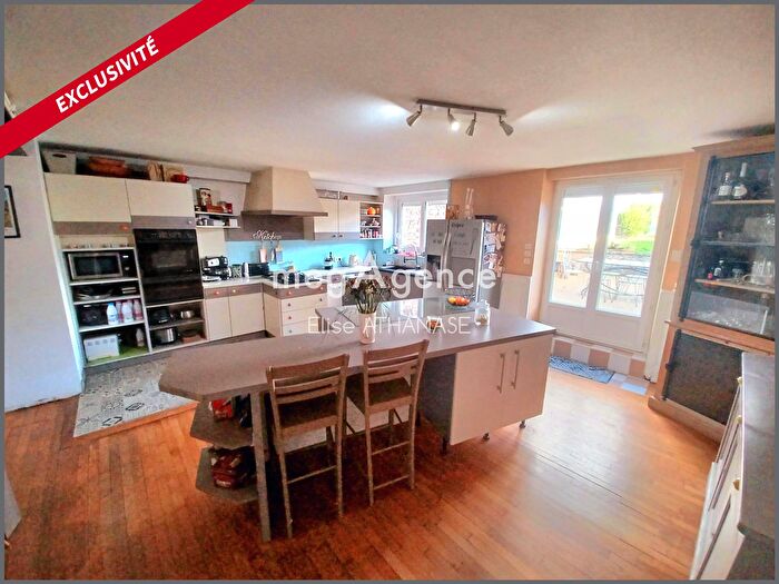 Maison à vendre - Saint-Christophe-des-Bois - 7 pièces - 5 chambres