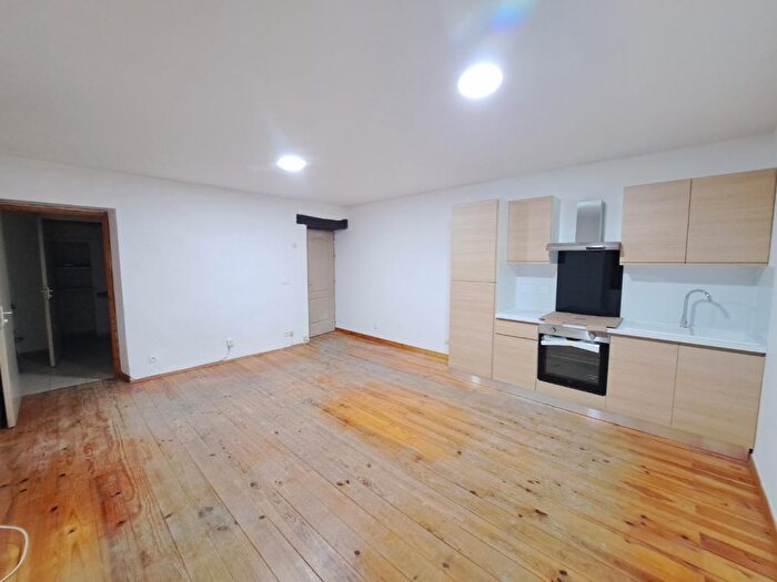 Appartement 2 pièces à louer à Beaurepaire