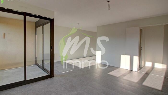 Appartement à louer - Gap, Gap ville - 4 pièces - 3 chambres