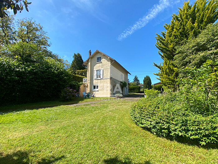 Maison 5 pièces à Nargis, à vendre