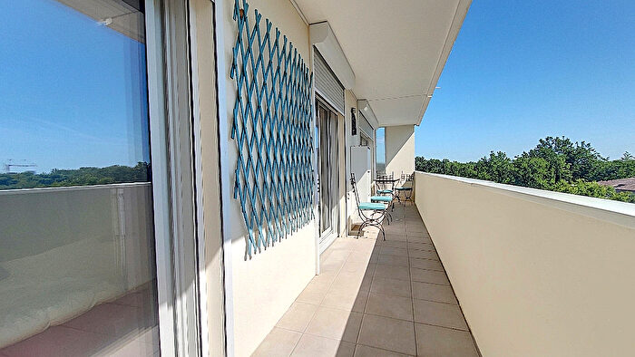 Pessac, CCLAPS, La Châtaigneraie : Appartement 3 pièces à vendre