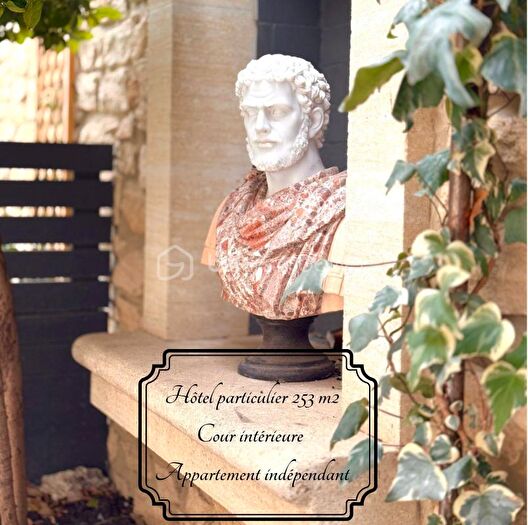 Maison à vendre - Carpentras - 9 pièces - 5 chambres