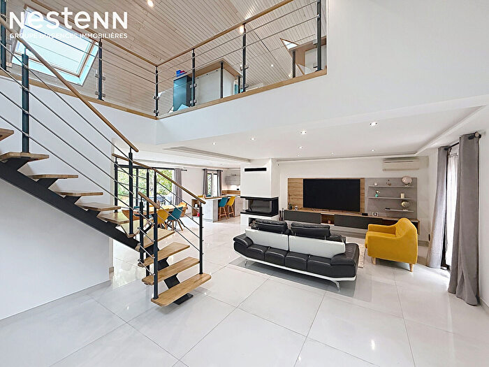Maison 9 pièces à vendre - Saint-Fargeau-Ponthierry