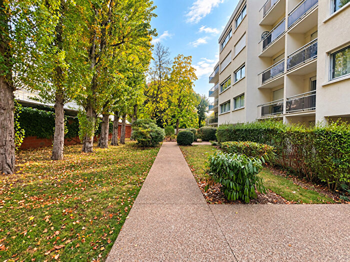 Saint-Germain-en-Laye, Alsace, Péreire : Appartement 2 pièces à vendre