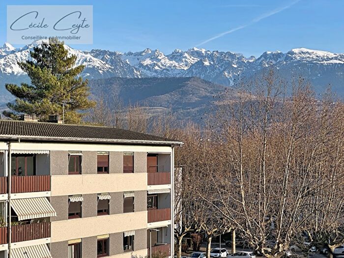 Appartement à vendre - La Tronche - 5 pièces - 3 chambres