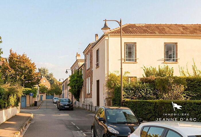 Le Chesnay, Saint-Antoine de Padoue : Maison 4 pièces à vendre