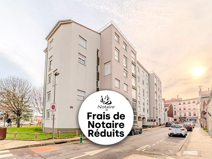 Appartement à vendre - Roanne, Centre-ville, Varenne - 4 pièces - 3 chambres