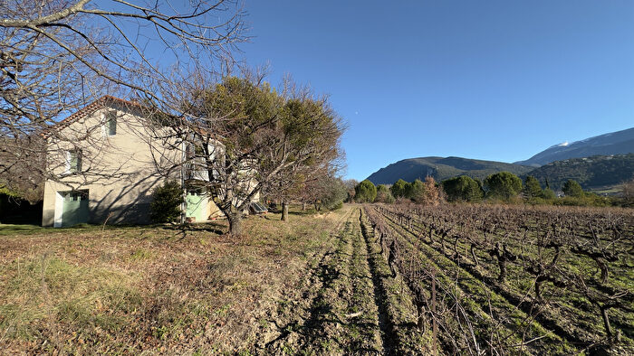 Maison à vendre - Vaison-la-Romaine - 4 pièces - 3 chambres