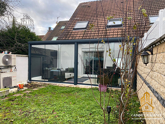 Maison à vendre - Le Mée-sur-Seine, Les Courtilleraies Sud - 5 pièces - 3 chambres