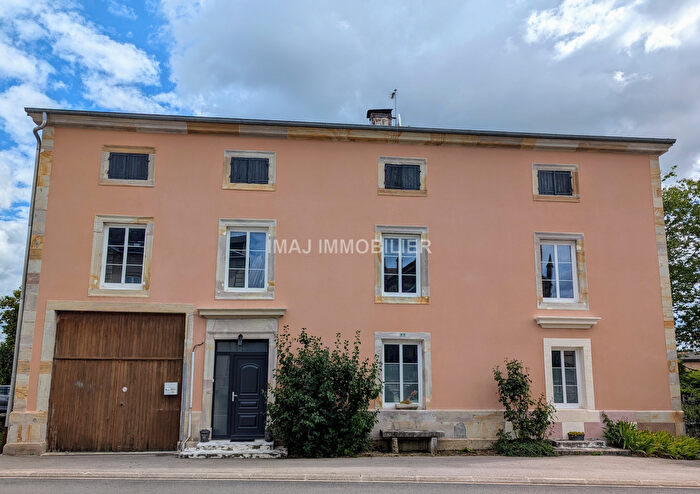 Maison à vendre - Padoux - 6 pièces - 3 chambres