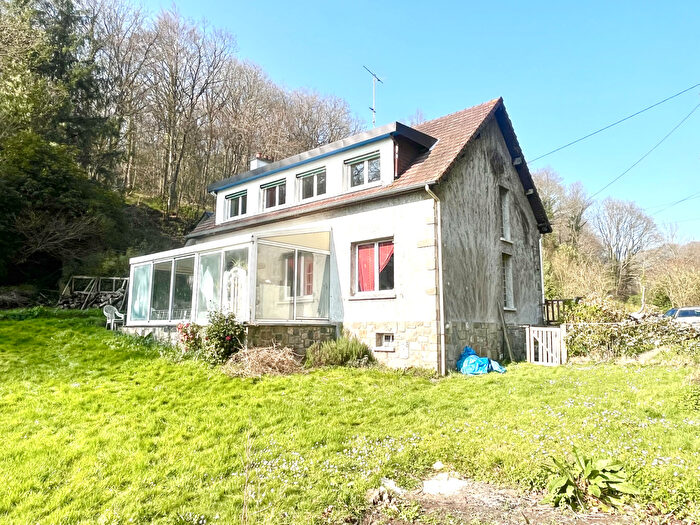 Maison à vendre - Valmont - 6 pièces - 5 chambres