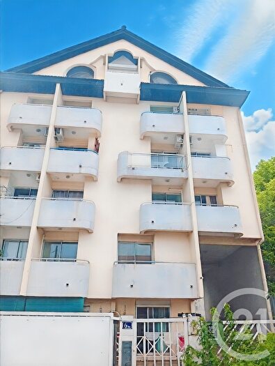 Appartement à vendre - Saint-Denis, La Source - 1 pièce