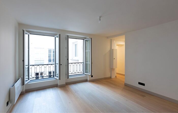 Paris 4ème, Saint-Gervais : Maison 2 pièces à vendre