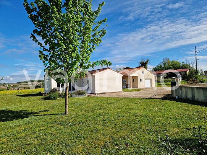 Maison à vendre - Saint-Séverin - 3 pièces - 1 chambre