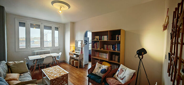 Appartement à vendre - Troyes, Cathédrale - 2 pièces - 1 chambre