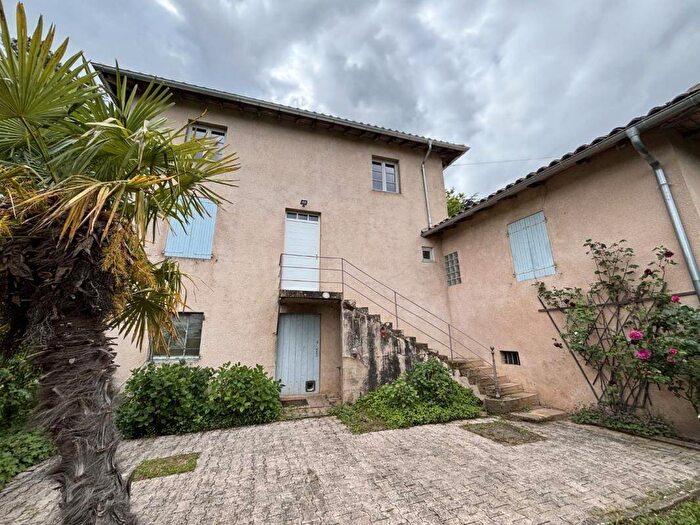 Chénas - Maison 5 pièces à louer