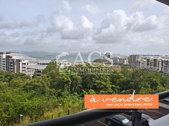 Appartement à vendre - Fort-de-France - 2 pièces - 1 chambre