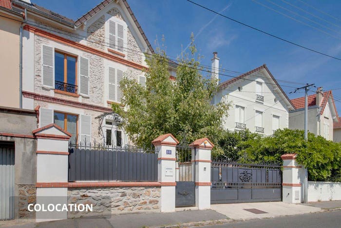 Gare de Gagny-Henri Barbusse - Maison 10 pièces à louer