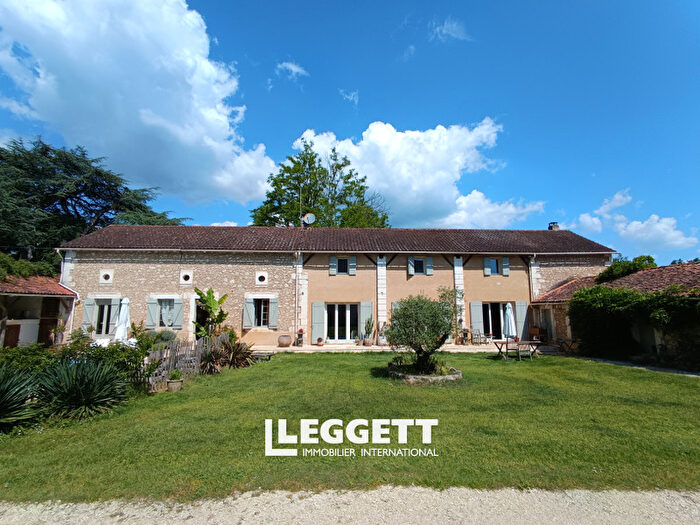 Maison à vendre - Blis-et-Born - 8 pièces - 6 chambres