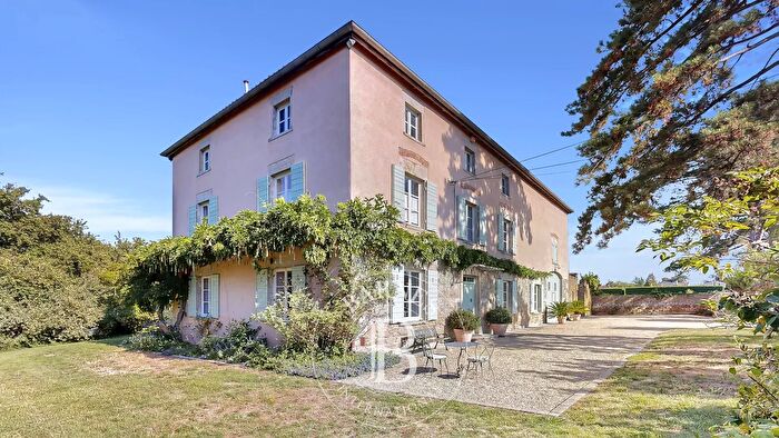 Maison à vendre - Brindas - 9 pièces - 5 chambres