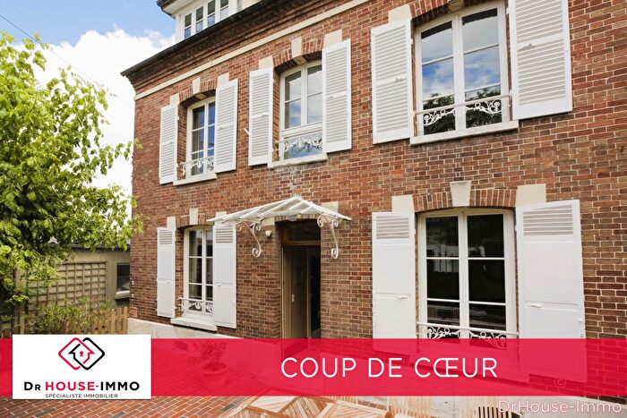 Maison à vendre - Vernon, Centre-ville - 7 pièces - 5 chambres