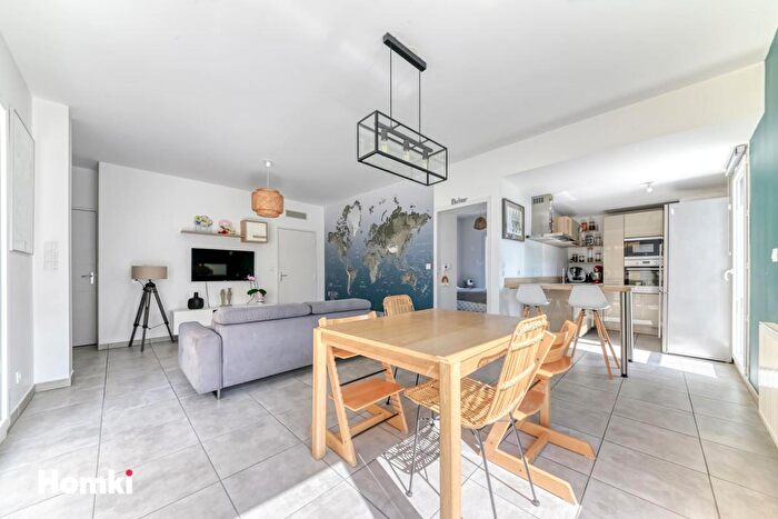 Appartement à vendre - Lyon e , Vaise, Rochecardon - 4 pièces - 3 chambres