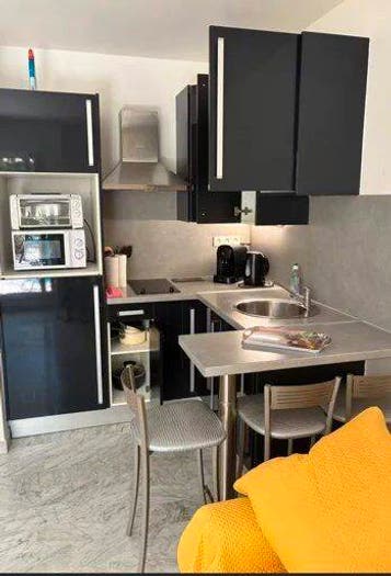 Appartement 1 pièce à Antibes, à louer
