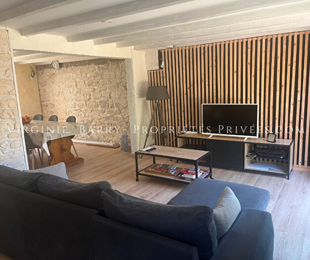 Maison 5 pièces à Tonnay-Charente, à vendre