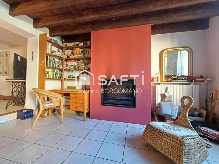 Maison à vendre - Puygouzon - 7 pièces - 4 chambres