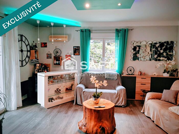 Maison à vendre - Lizac - 7 pièces - 5 chambres