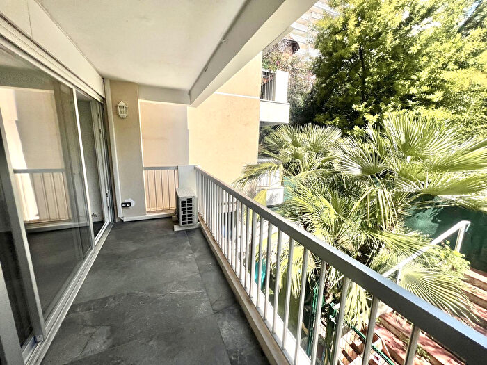 Appartement à vendre - Cannes, Californie Pezou - 1 pièce - 1 chambre