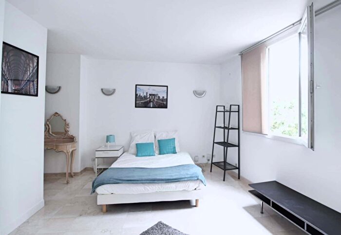 Appartement 1 pièce à louer à Amiraux-Simplon-Poissonniers, Paris 18ème arrondissement