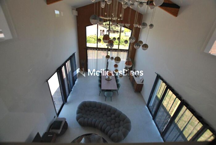 Maison 8 pièces à vendre - Saint-Sulpice-et-Cameyrac