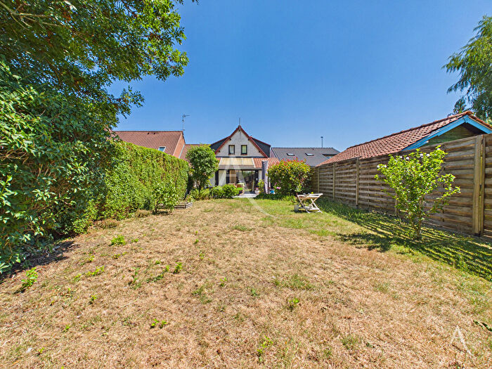 Wasquehal, Centre-ville, Pharos, Site Saint-Nicolas : Maison 5 pièces à vendre