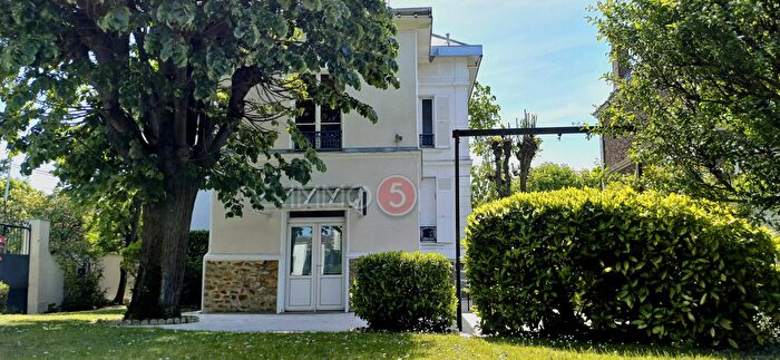 Villemomble, Les Coquetiers - Maison 10 pièces à vendre