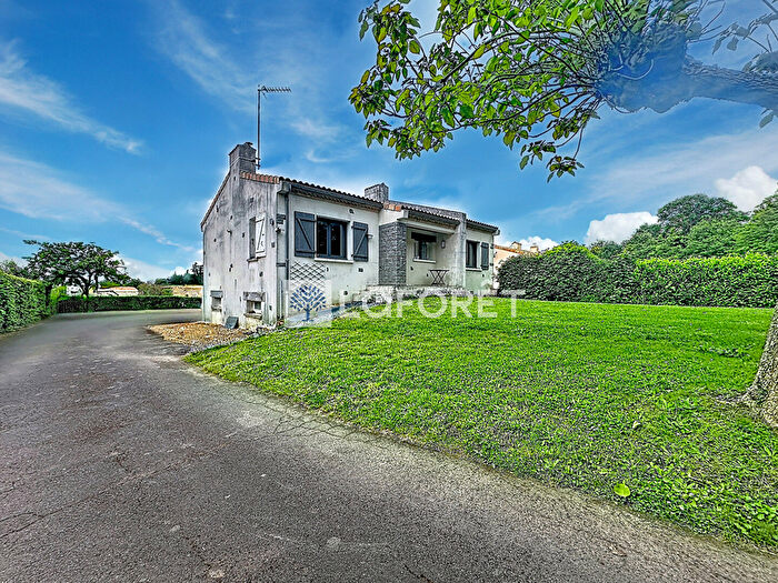 La Forêt-sur-Sèvre - Maison 3 pièces à vendre
